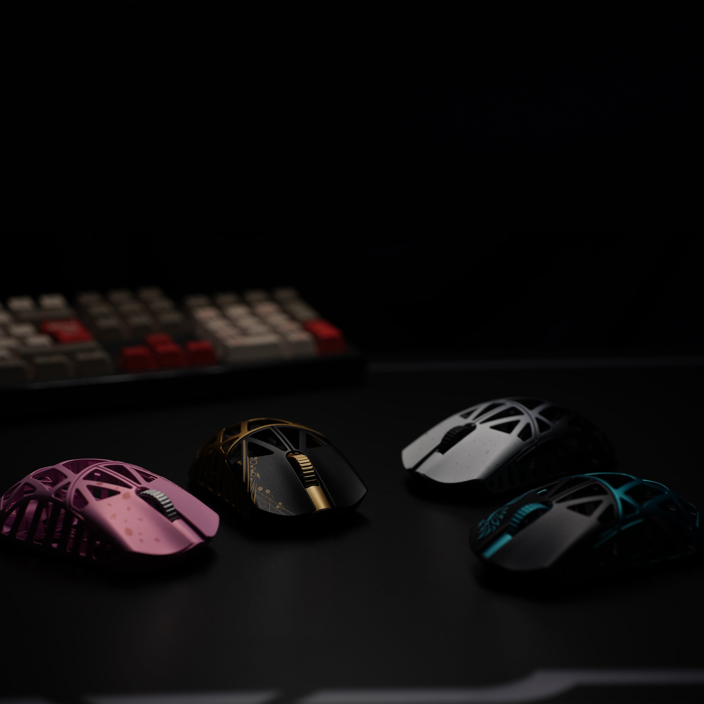 BEAST X ワイヤレスゲーミングマウス